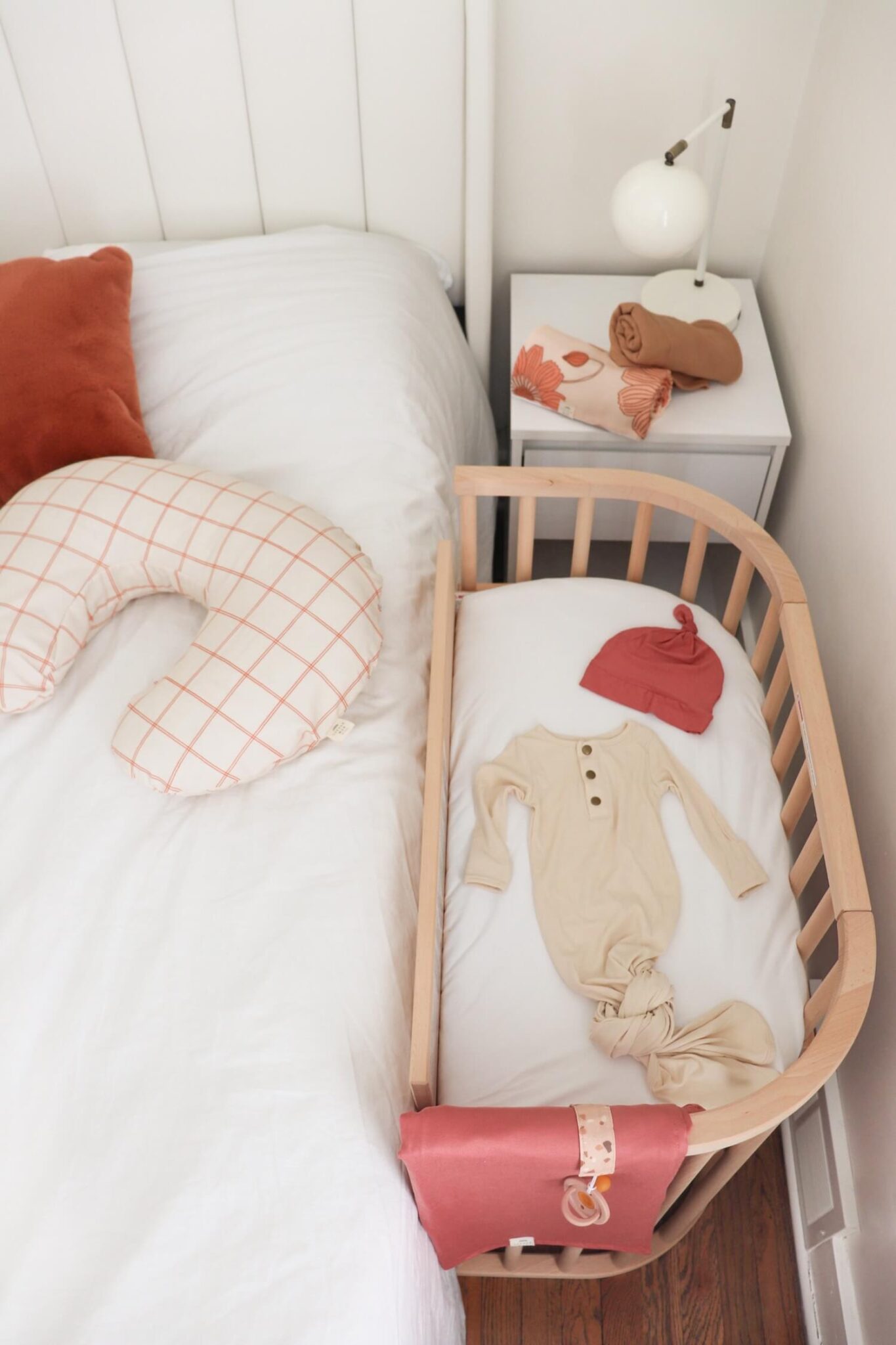 babybay Original - Bedside Baby Bassinet Co Sleeper